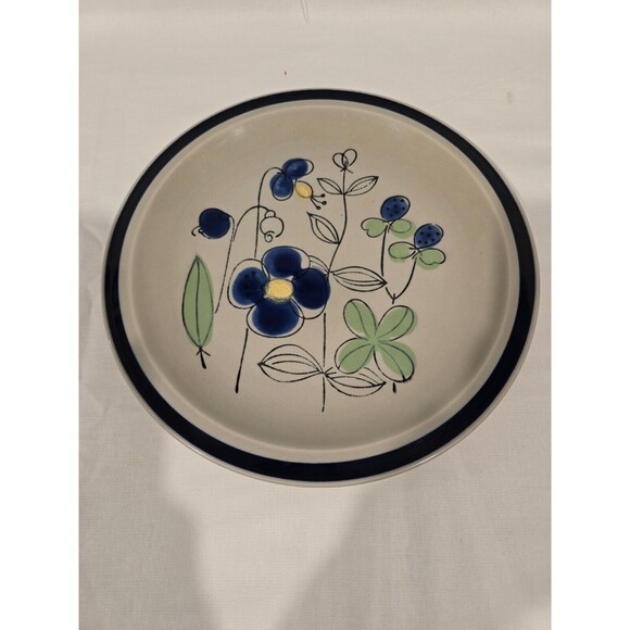 Quasar | Dining | Set Of 2 Quasar Petit Fleur Sy9873r Dinner Plate ...